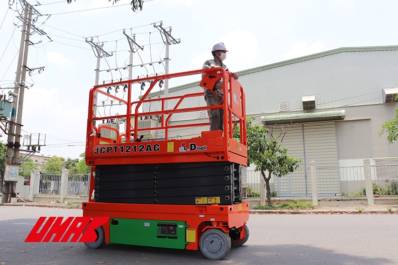 Cho thuê xe nâng người Trung Quốc dạng cắt kéo JCPT1212AC